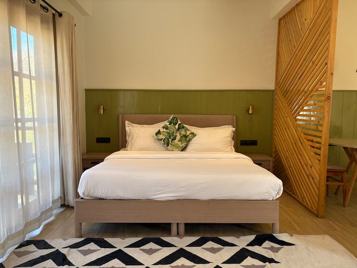 Room With Kitchen & Heating Near Mall Rd+breakfast - Manali