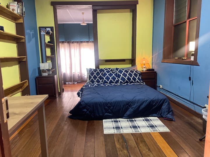 Room #3 Tourist Rest Stop, Free Parking - Cartago