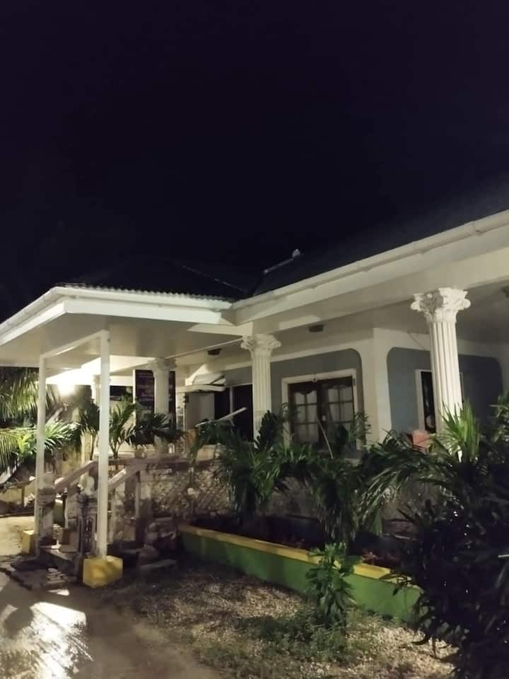 Soyo's Seabed Apartment - Marshall Islands