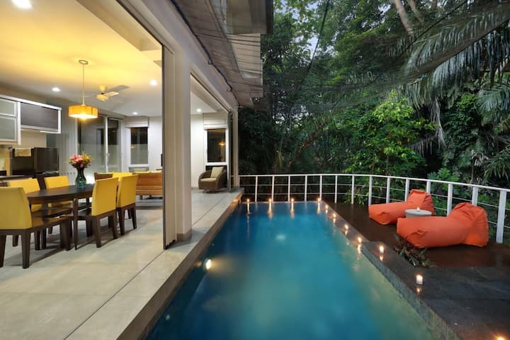 Falling Water Villa, Private Jungle With Waterfall - Ubud