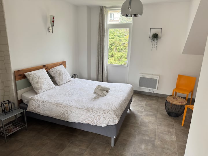 Garden Cottage B&b Et Appart City "Le Sacré Coeur" - Aéroport Rennes Bretagne (RNS)