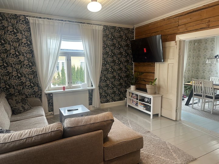 Tilava 8 Hlö Koti – Juna Helsinkiin & Työtiimeille - Kerava