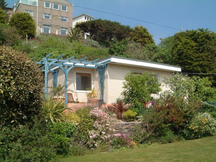 Anchors Away In A Tranquil Setting With Sea Views - Yhdistynyt kuningaskunta