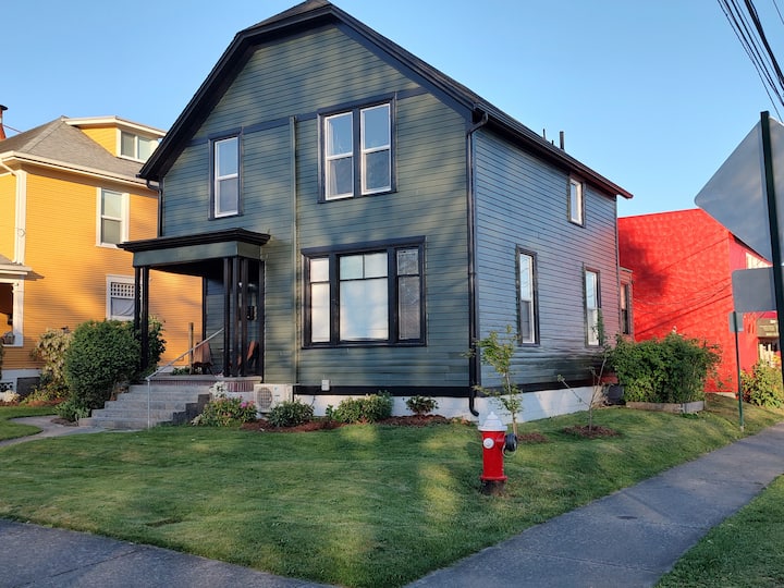 Historic Bellingham Hideaway - Walk Downtown - ベリンハム, WA