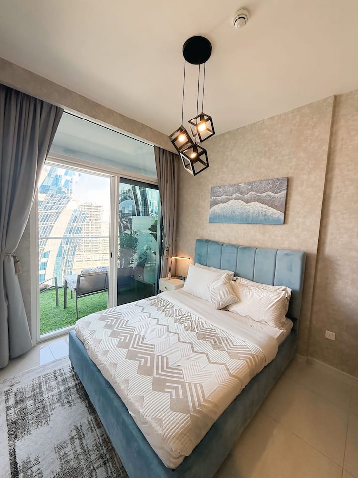 Chic 1-bedroom Flat In Business Bay, Dubai - Dubái