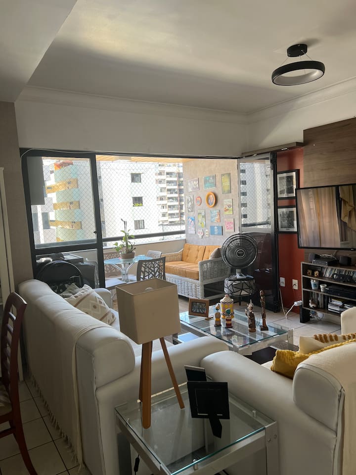 3 Quartos, 5 Pessoas.podendo Colocar Colchão Extra - Maceió