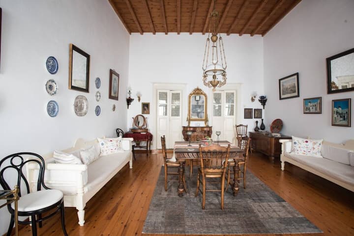 Traditional Town Home - Mykonos Region