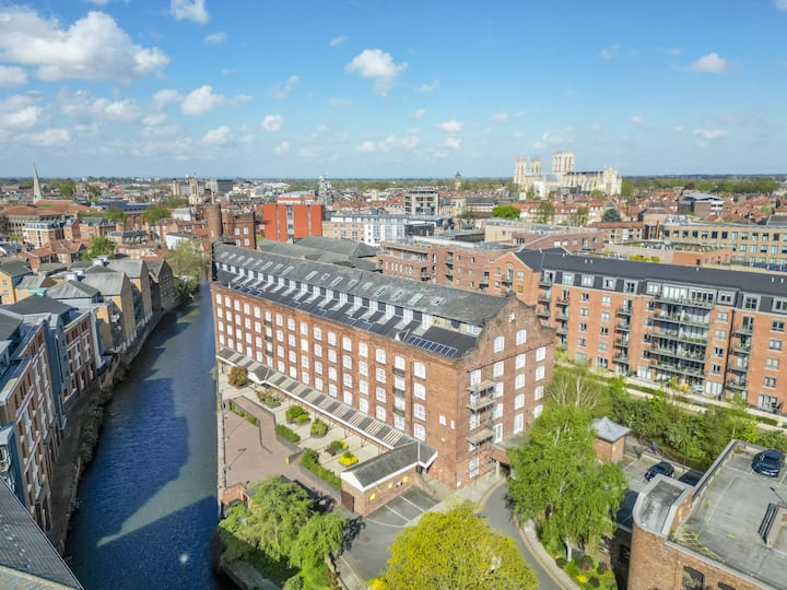 Cocoa Suites 37 - York City Centre Apartment - York