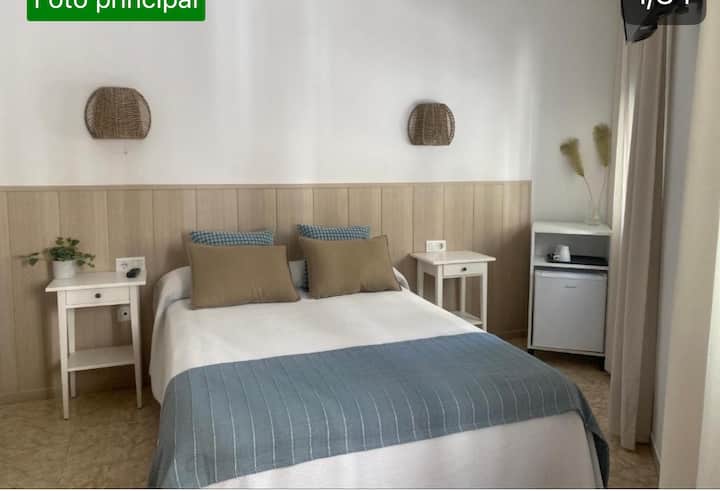 Hostal Andalucia Double Room Two Beds - Frigiliana