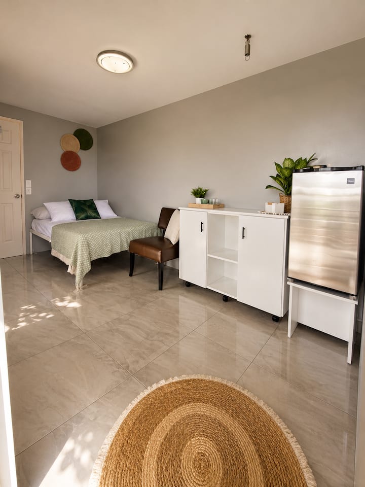Urban Container Stay - Curaçao