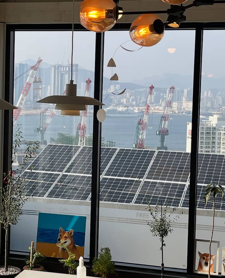 1f 숙소 전용공간
2f 라운지
Free Stay
부산항 Ocean View - Busan