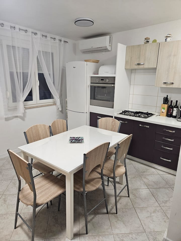 Holiday House Vukojević - Rab