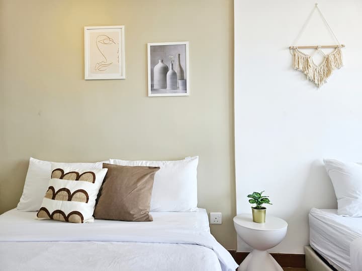 Xandra 218 Macalister Modern 2r2b Highfloor Condo2 - Penang Island