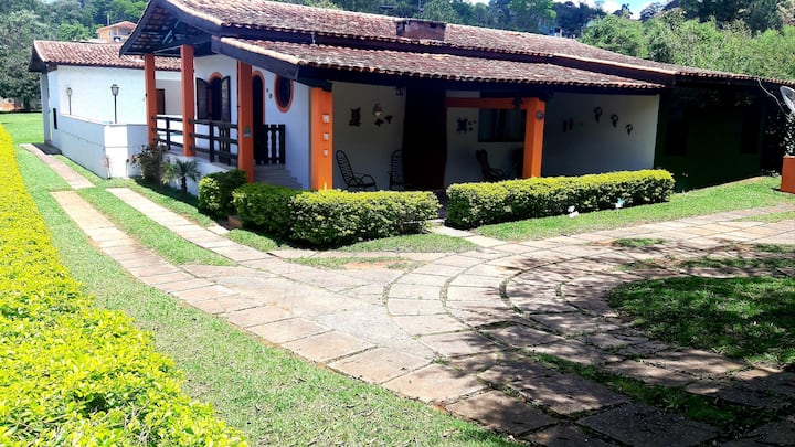 Hermosa Finca Con Piscina, Barbacoa Y Espacio Para El Ocio! - Atibaia