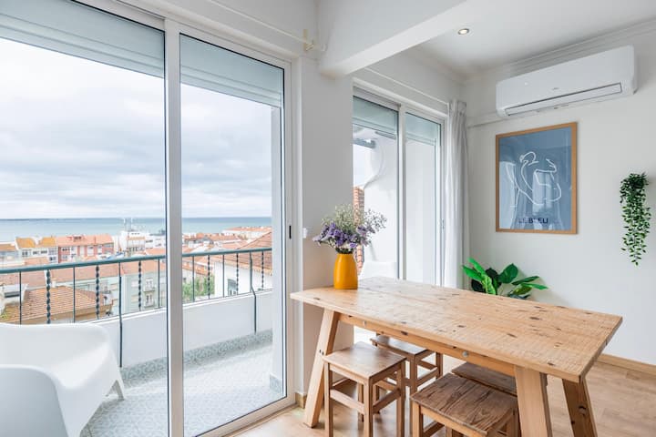 Joseph Bleck Tejo Stunning Views - Oeiras