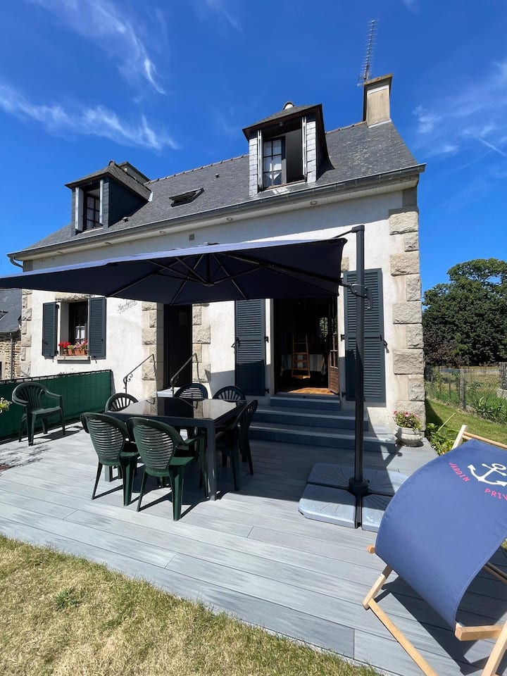 Maison De Vacances "La Porte Aux Marchands" - Saint-Cast-le-Guildo