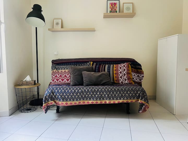 15m2 Studio, Clean And Serene - Rodez