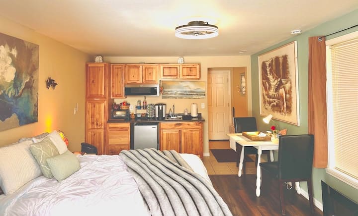 Retreat/work Studio: Quiet. 5 Min Stores/hwy. Bbq - Kennewick, WA