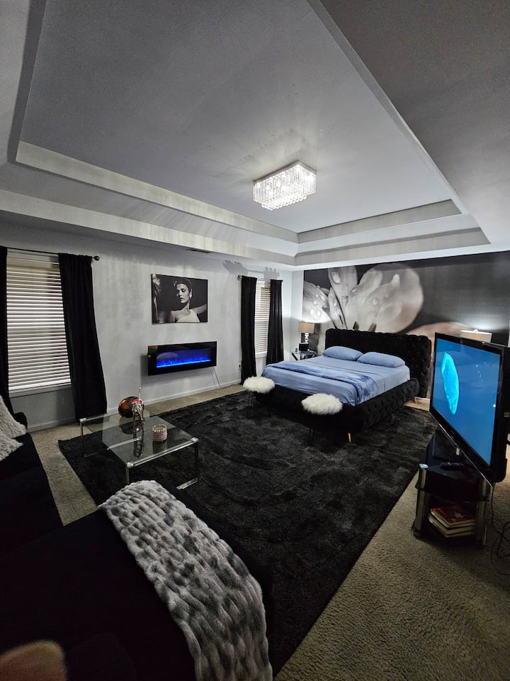 The Modern Studio - Hampton, GA