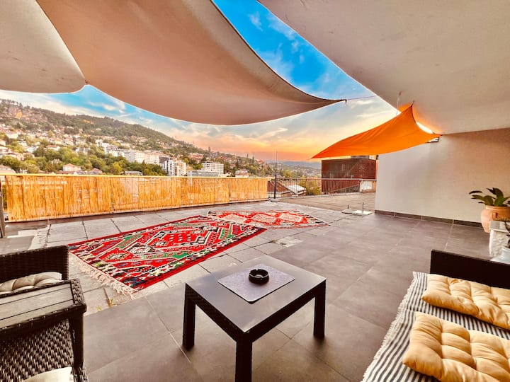 Rooftop Oasis In Centre Of Town! - Sarajevo