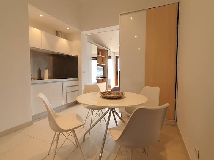 Oliva Seafront Apartment 2 With Private Boat Berth - Sveti Filip i Jakov