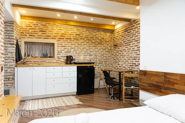 A Safe Haven In The Heart Of Old Town / Center - Tbilissi