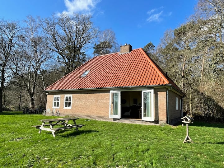 Family Friendly, Free Standing Countryside House - Deventer