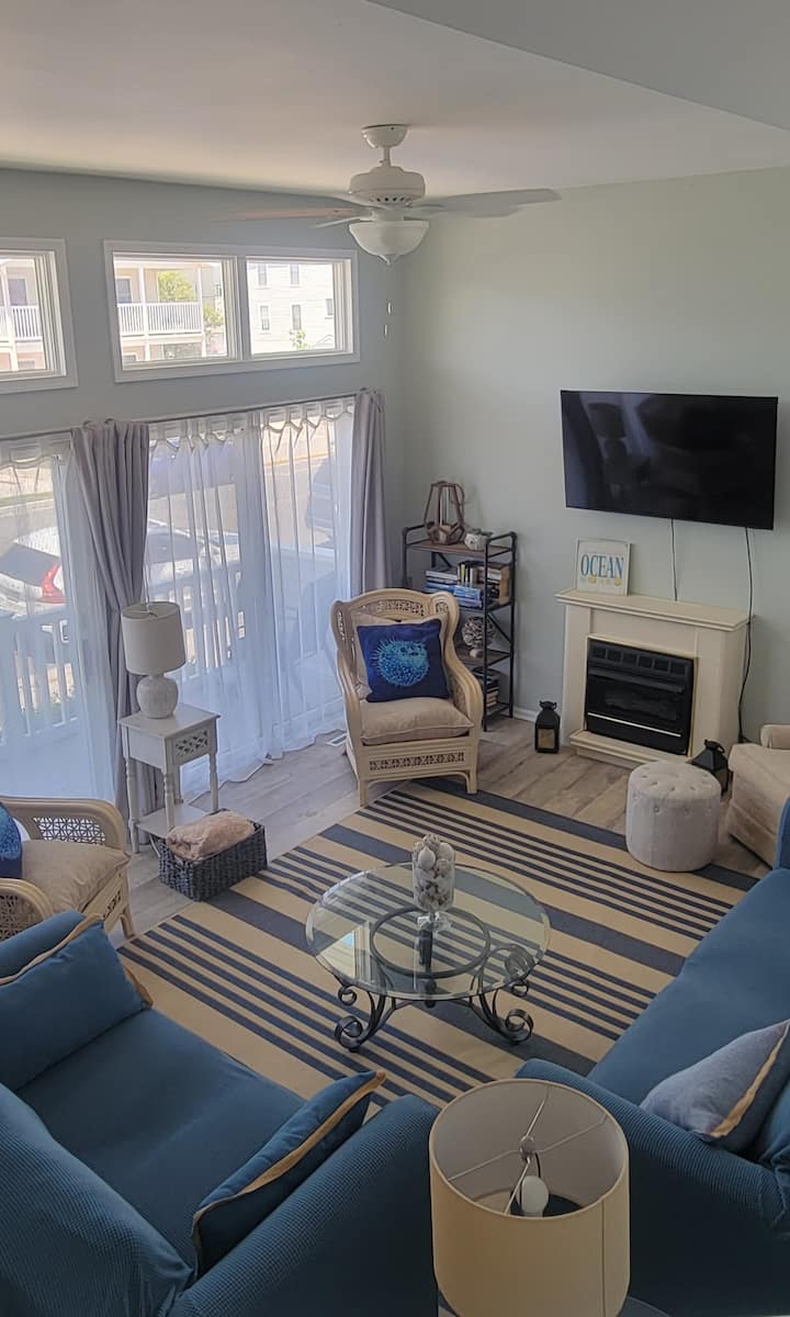 Short Walk To Beach Spacious -North End 2bd 2bth - Ocean City, NJ