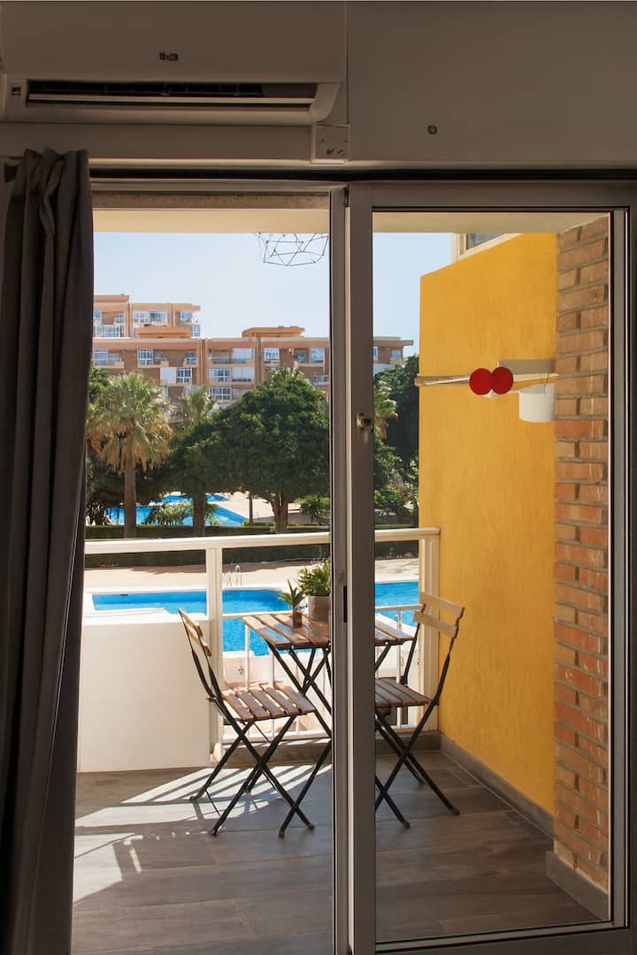 Modern Studio With Terrace And Pool Benalmadena - Benalmádena