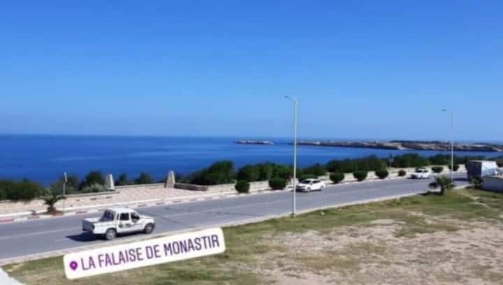 Appartement De Charme : Entre Ville Et Vagues - Monastir