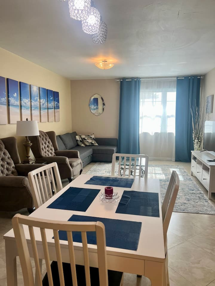 Sun & Fun Pompano Beach Condo 1 Bedroom - Pompano Beach, FL