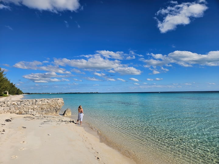 Pickleball, Beach & 2 Pools, King Bed - Nassau