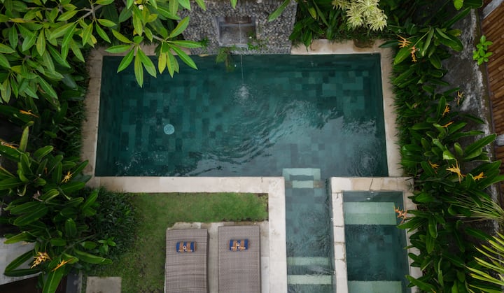 Couples Seminyak Bali Villa With Private Pool - Canggu