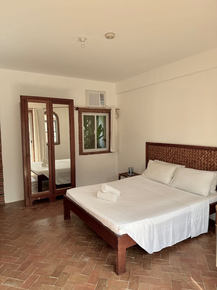 Amihan-home Budget Room - Malay