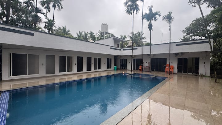Rachana Farm
Varsoli Beach Road - Alibag