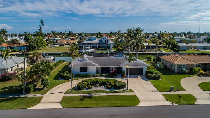 Waterfront 3br Retreat-h1249 - Marco Island, FL