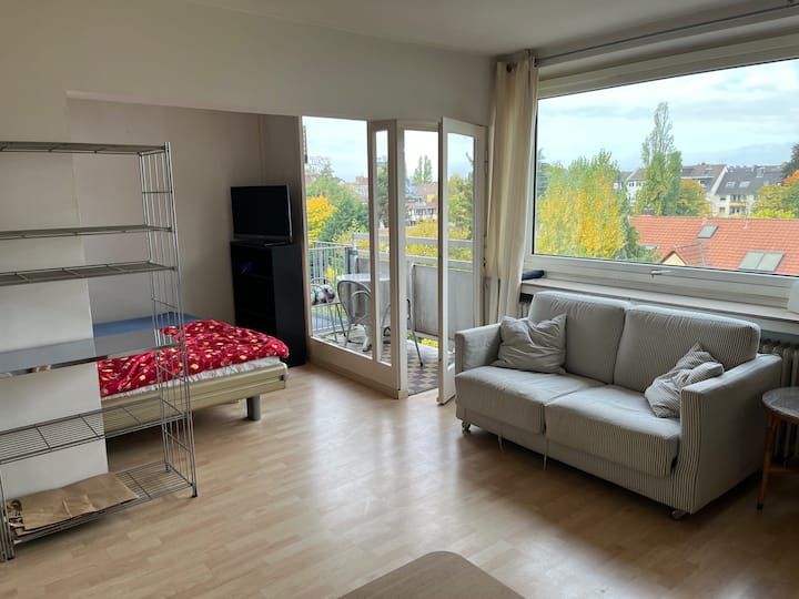Bright And Clean Apartment In A Great Location - Düsseldorf