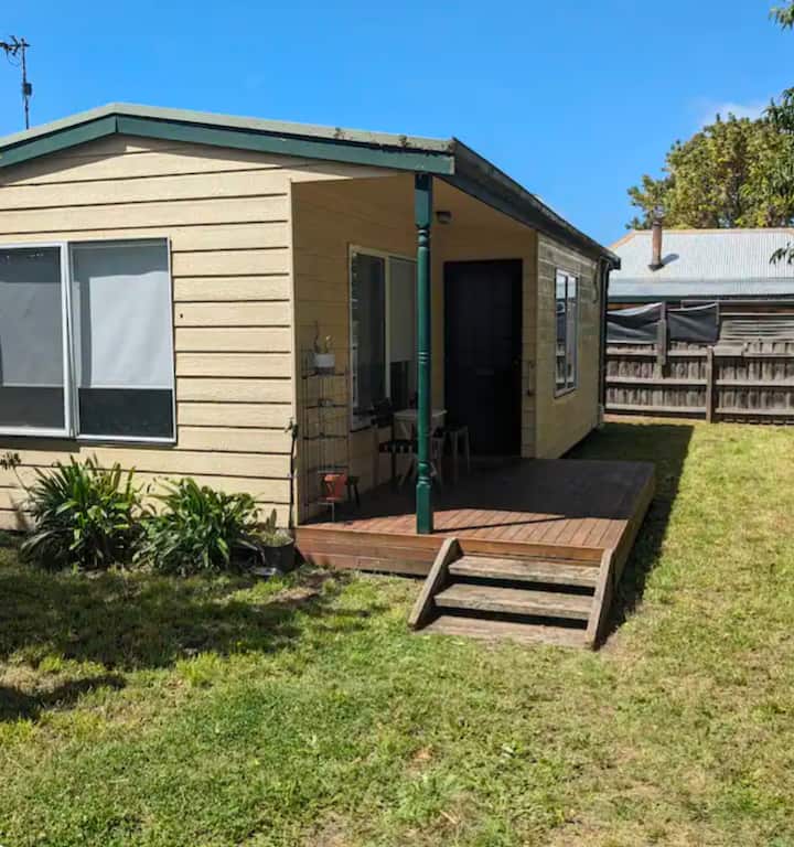 "The Bungalow" - Wonthaggi