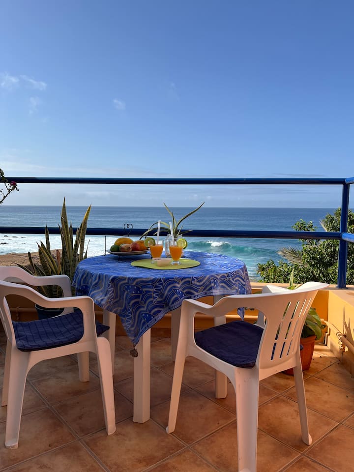 Cozy Guest Suite W/ Amazing Ocean View ~ Sea You - Praia