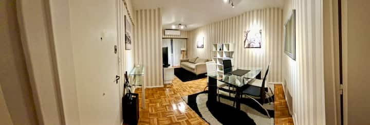 Peaceful & Comfy Flat In The Heart Of Recoleta - Argentina