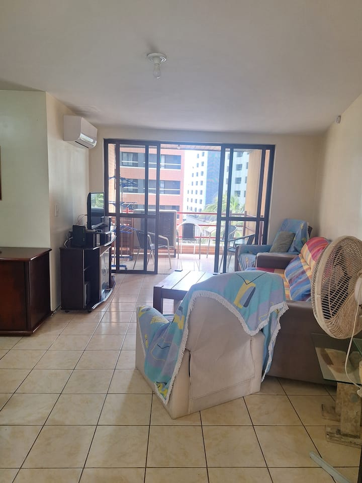 Apto-beiramar-completo-3 Qt- Até 9 Pes-tv-wifi-gar - Fortaleza