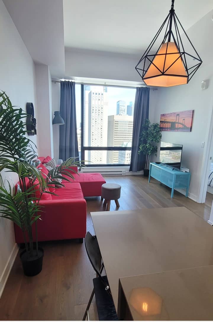 Downtown Montreal Place To Stay - City View +Wifi - Montréal, QC