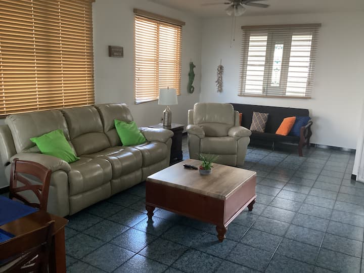 Quiet And Spacious Modern Getaway In Rincon, Pr. - Rincón