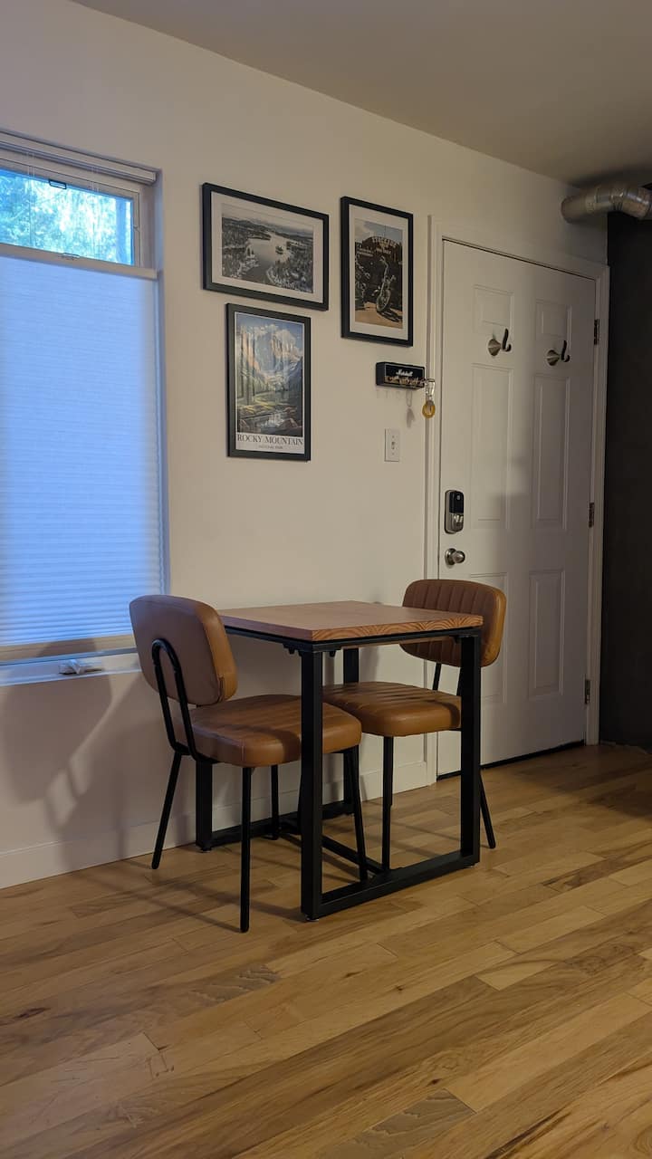 Mountian Bachelor Pad #2 - San Bernardino, CA