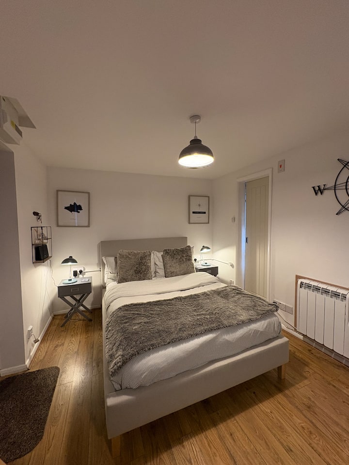 No.44 - Wimborne Minster