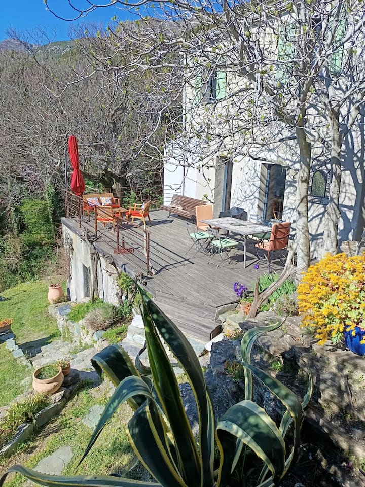 Maison Avec Jardin, Belle Vue Mer Et Montagne. - Cap Corse