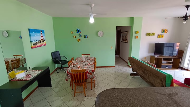Espaçoso Apartamento Para 9 Pessoas Em Bombinhas - Bombinhas