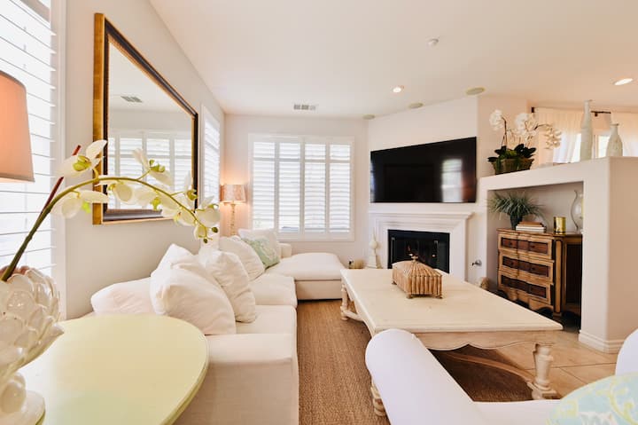Newly Renovated Encinitas Home. One Mile From Restaurants, Shopping & The Beach! - Encinitas, CA