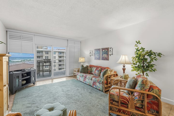 2br/2ba Coastal Comfort With Stunning Beach Views - Ponce Inlet