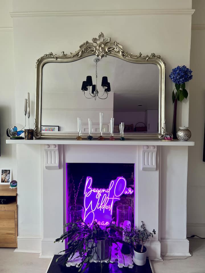 Bright & Charming Victorian Flat W/deck - Centro de Londres